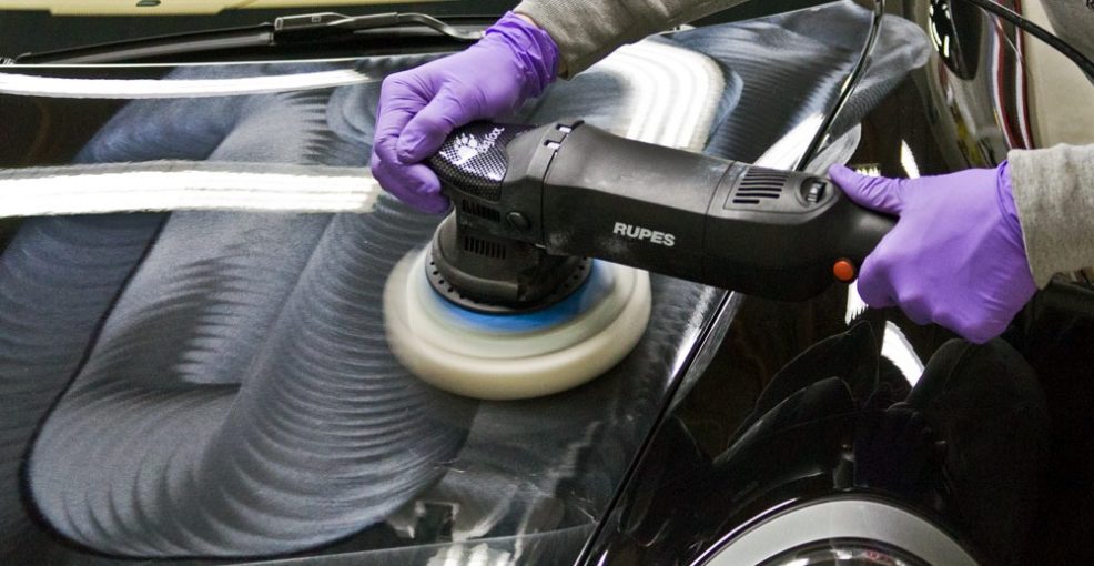 Le Polissage et la Suppression des Micro Rayures en Detailing